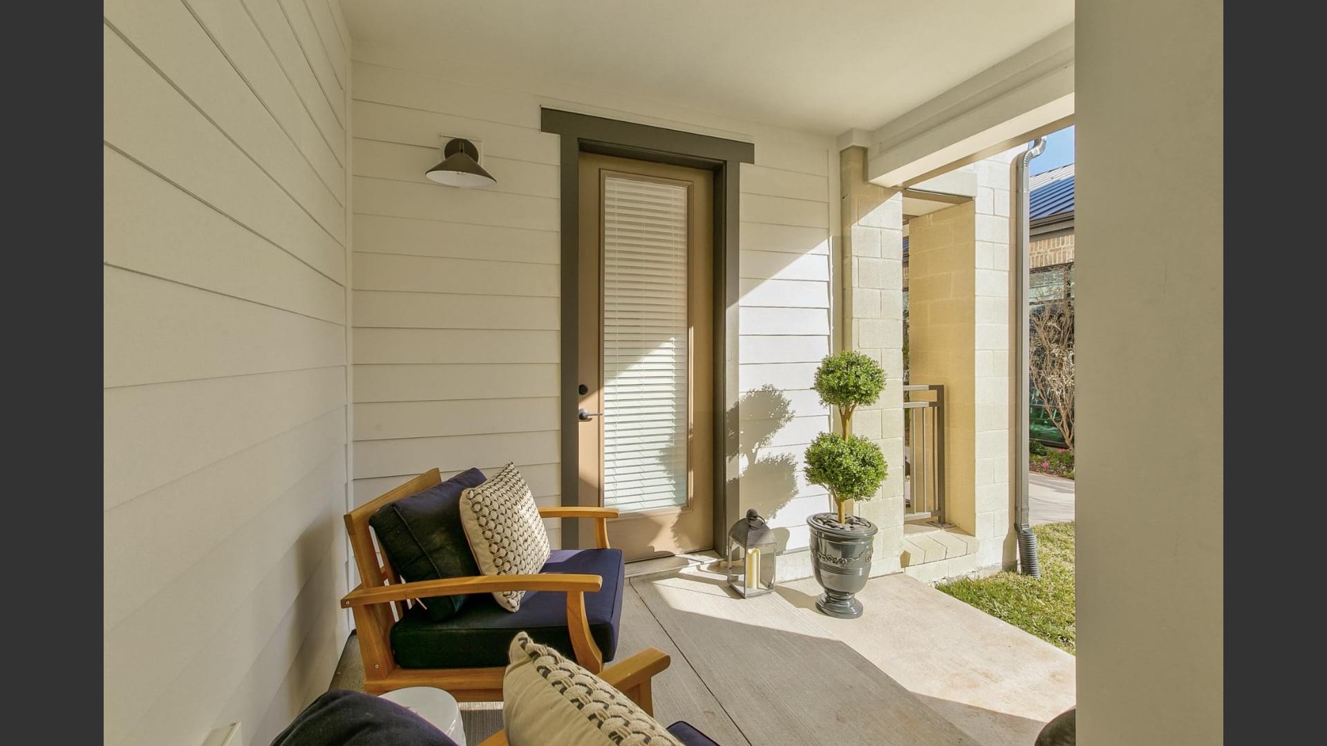 Preston Hollow Townhomes and Homes | Gallery | Elan Inwood